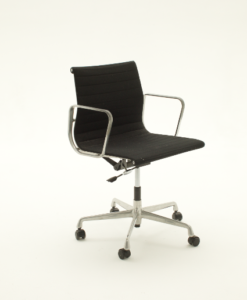 Chaise Eames – La Fabrique 22A